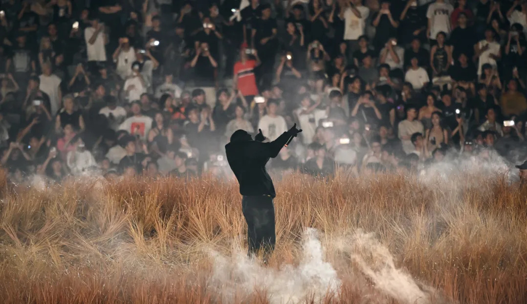 What Actually Went Down at Ye’s Haikou Concert? - RADII